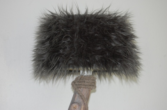 Lampe håndlaget av drivved - Epla