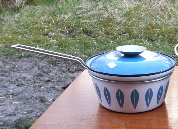 Cathrineholm kjele, hvit og blå. - Epla