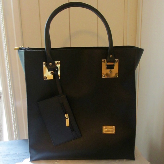 Salg: Sort stor veske m/liten pung - Epla