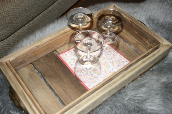 Serveringsbrett i rekved (drivved).Fri frakt. - Epla