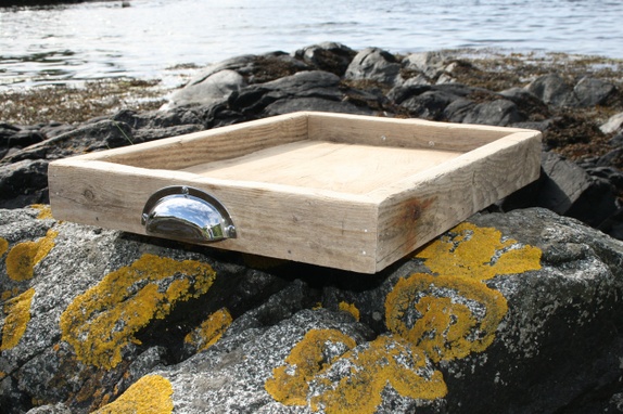 Flott serveringsbrett i rekved (drivved). - Epla