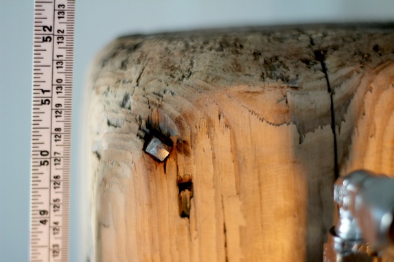 Håndlaget lampe av drivved - Epla