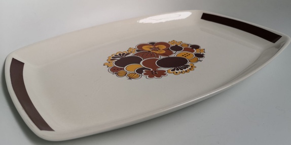 Serveringsfat fra Turi Design: August - Epla