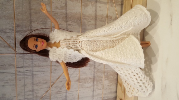 Dukkeklær til Barbie dukker - Epla