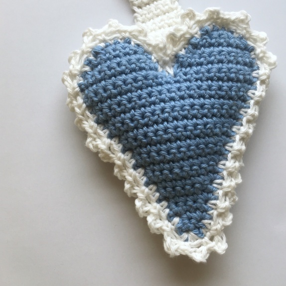 Vognpynt med hjerte - Epla