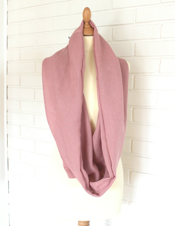 SALG! ROSA sirkelskjerf i lin - Epla