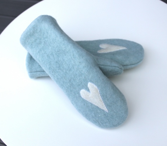 ULLVOTTER med hjerter str M - Epla