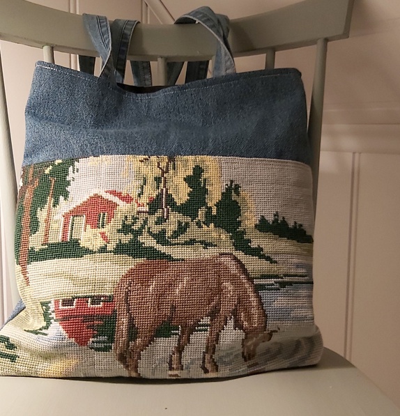 Dongeri veske med broderi. - Epla