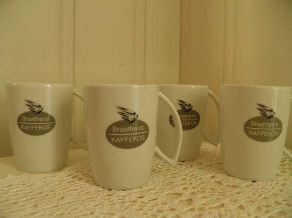 4 kopper porsgrund porselen, Friele, Braathens kaffekos.. - Epla