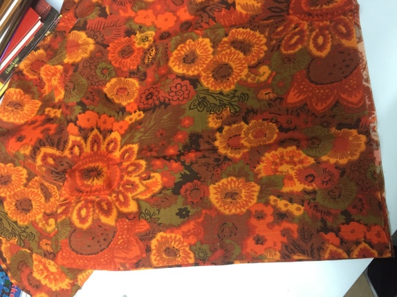 Retro blomstrete stoff - Epla