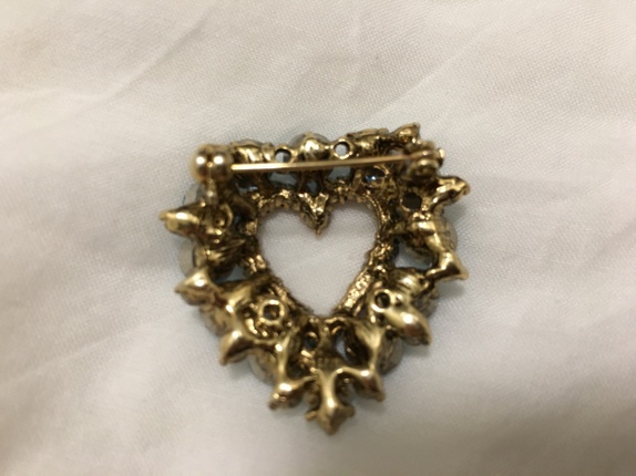 Liten hjerte-brosje - Epla