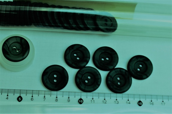 6 stk - Knapper / "kamuflasjefarget" / stk - Epla