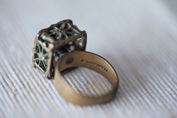 Sarpaneva Pitsi ring av bronse. Vintage - Epla