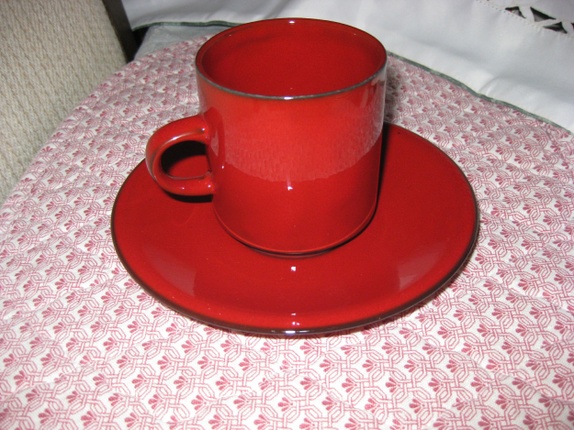 Kaffekopper med fat - Epla