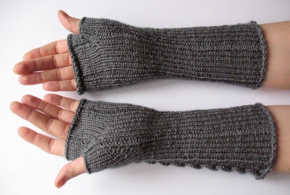 Pulsvanter mørk grå acryl ull - Epla