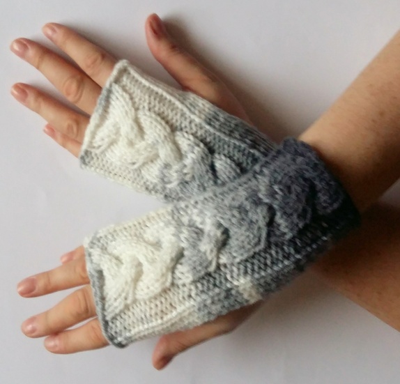 Pulsvanter hvit grå svart - Epla