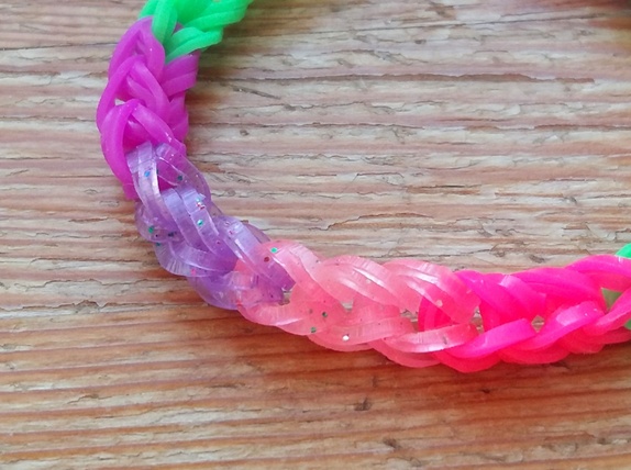 Armbånd Loom Bands Grønn Lilla Rosa - Epla