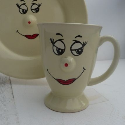 Morsom kopp og fat. - Epla