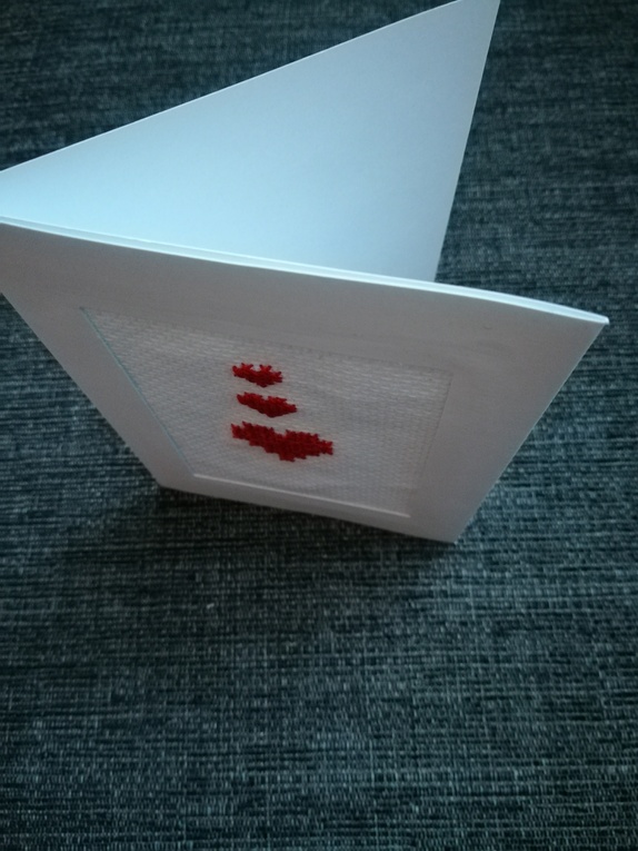 Kort med brodert motiv, hjerter - Epla