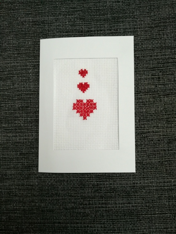 Kort med brodert motiv, hjerter - Epla