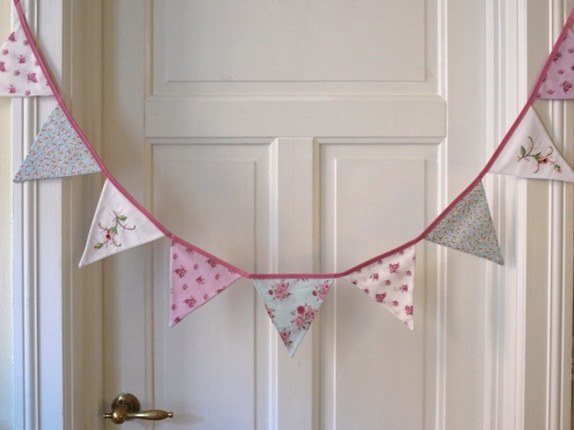 Vimpel, rose m/broderi - Epla