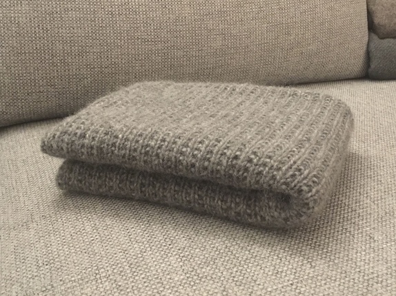 NEDSATT kr. 250,- Babyteppe kr. 300,- - Epla