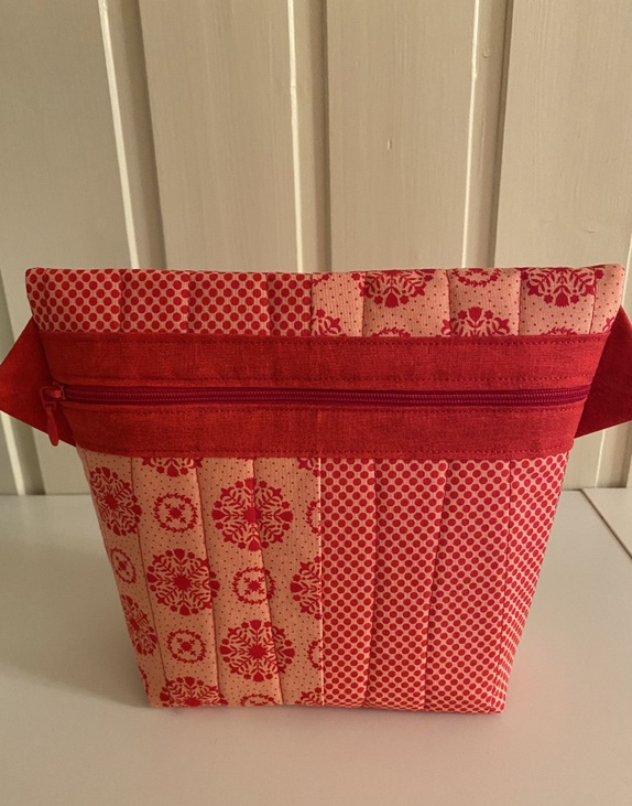 SALG kr. 170,- Toalettmappe kr. 200,- - Epla