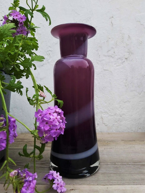 Vintage Arne Lindaas, lilla kunstglass vase, Magnor glassverk, 1960 ...