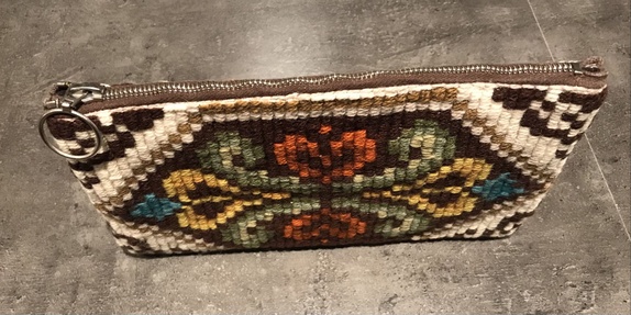 Retro - Clutch - Epla