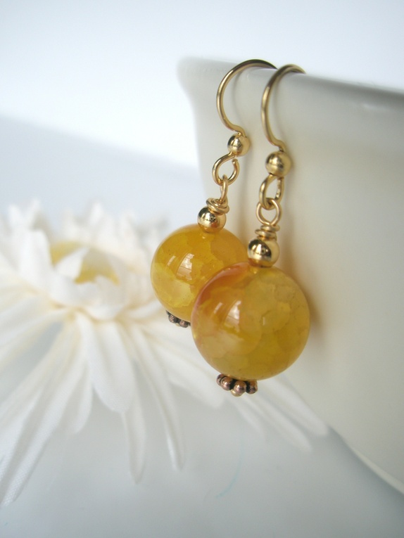 SALG! Før kr 135,- Forgyldte øredobber med orange Agate perler - Epla