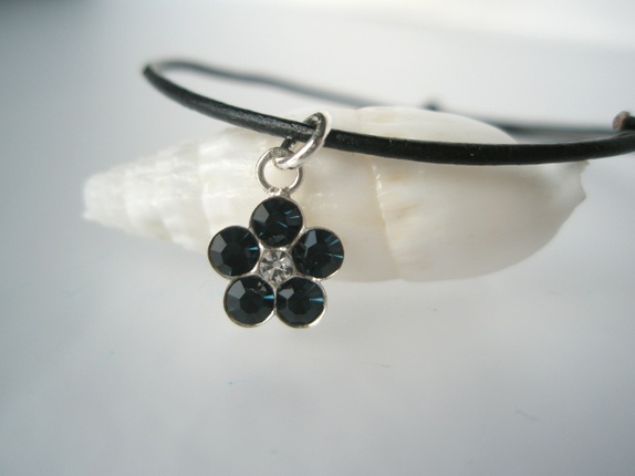 SALG! Før kr 70,- Lærarmbånd med blomst - Epla