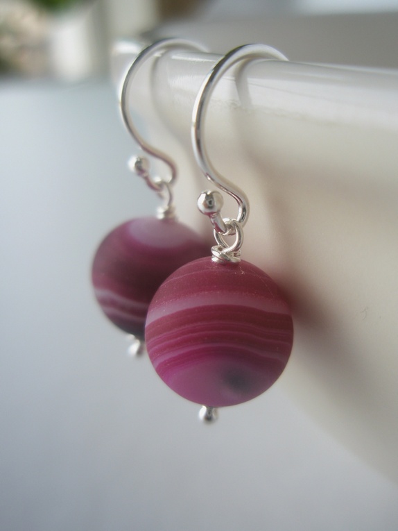 Ørepynt i sølv med perler i rosa Agate - Epla