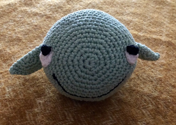 Amigurumi heklet hval - Epla