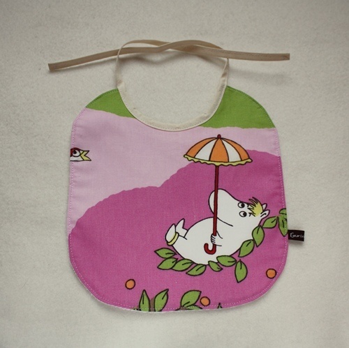 Smekke med Mummi. - Epla