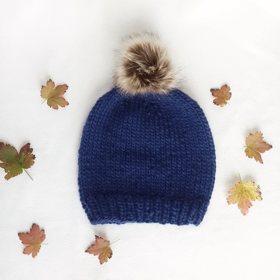 Lue med dusk. Blå. - Epla