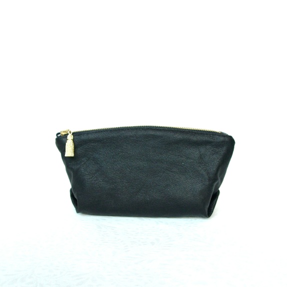 Liten toalettmappe / sminkepung i skinn - sort - Epla