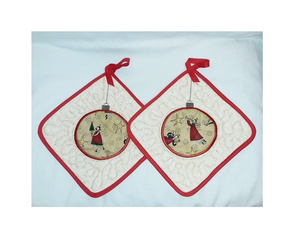 Grytelapper i maskinbroderi med - Epla