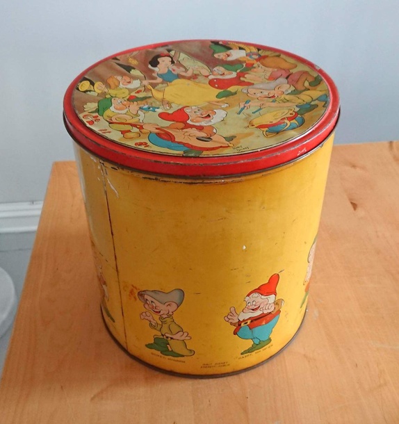 Gammel Disney kakeboks - Epla