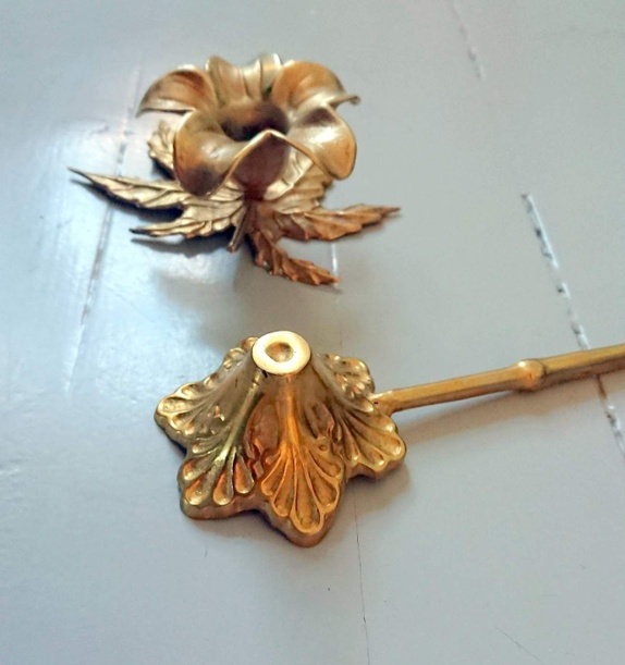 Søt lysestake og lyseslukker - Epla