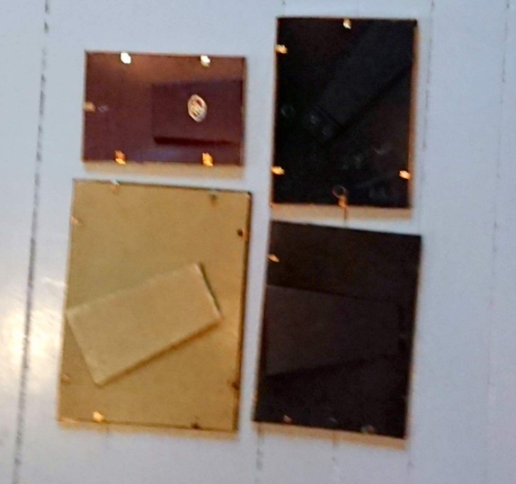 Vakre metallrammer med buet glass - Epla