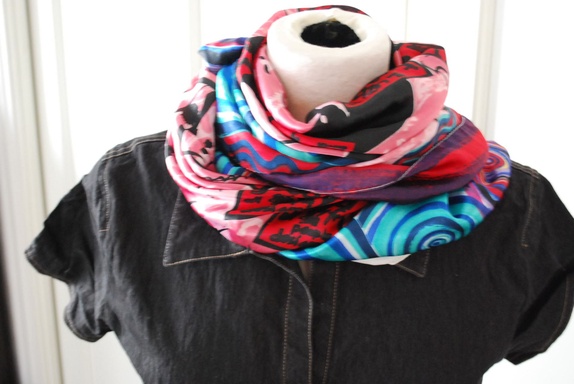 Fri frakt: Desigual sjal/stort skjerf ( fri frakt) - Epla