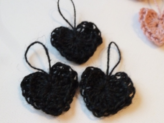 3 Sorte Rustikke Hjerter - Epla