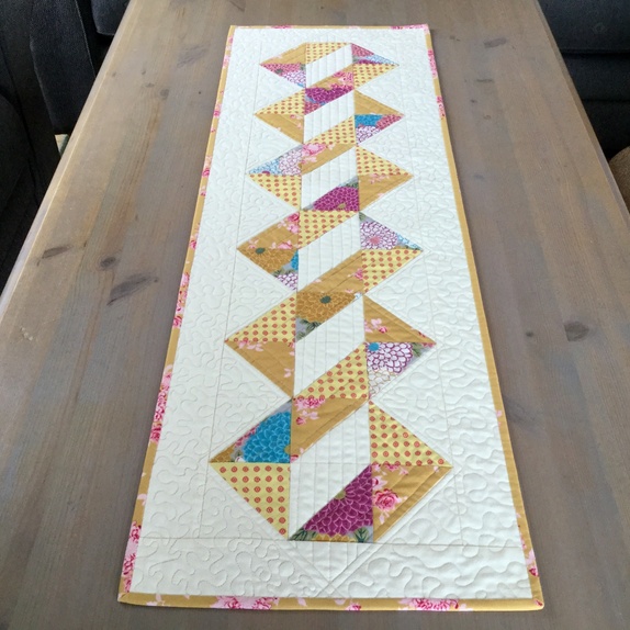 "Twist» - Patchwork duk i gult - Epla