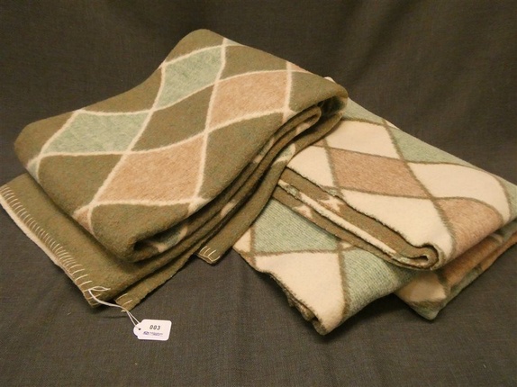 100 % Pent ullpledd Nå kr 200.- - Epla