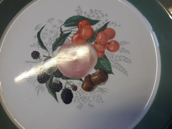 Fruktfat og asjetter ( figgjo ) - Epla