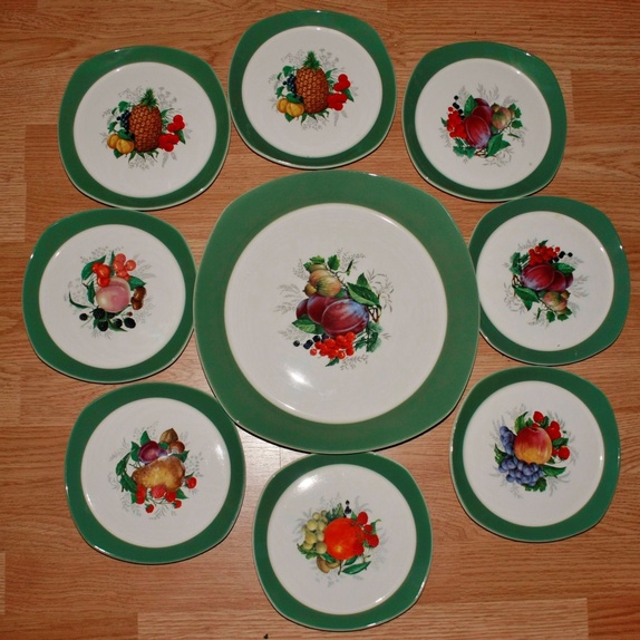 Fruktfat og asjetter ( figgjo ) - Epla