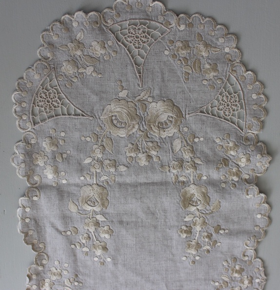 Lekker løper i sandfarge - Epla