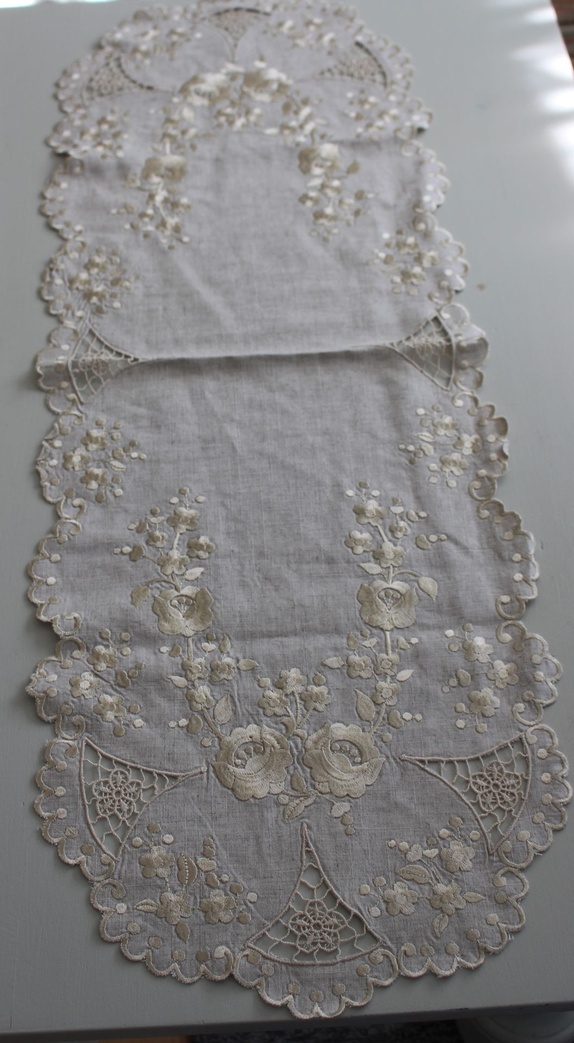 Lekker løper i sandfarge - Epla