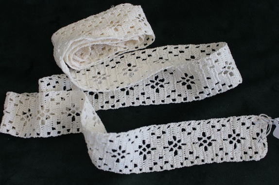 Eldre håndheklet blonde - Epla