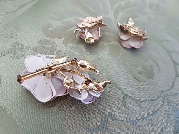 Vintage Rosa Øredobber og Brosje - Epla